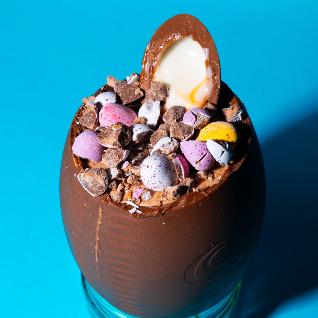 Broken Easter Egg Chocolate Mousse in an Easter Egg (Easter egg inception)